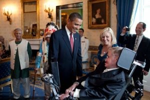 How Did Stephen Hawking Talk? - ScienceABC