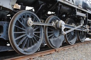 How Do Train Wheels Turn? » ScienceABC
