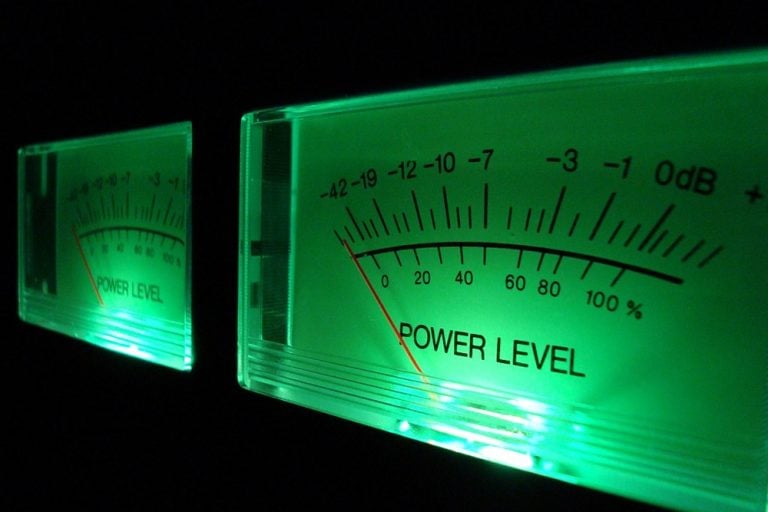 What Is A Decibel And How Can Negative Decibels Exist? » ScienceABC