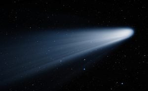 Comet Tail: Why Do Comets Have Tails?