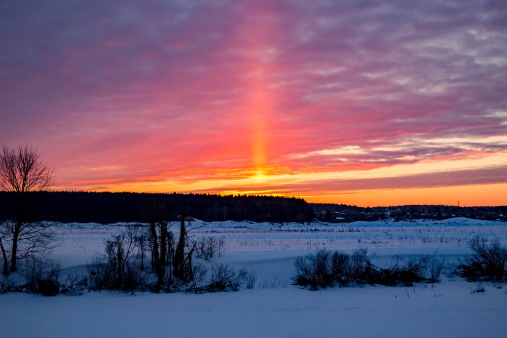 Light Pillars: What Are Those Mysterious Light Beams From The Sky?