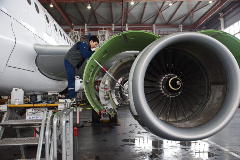 How Can Some Planes Even After Engine Failure?