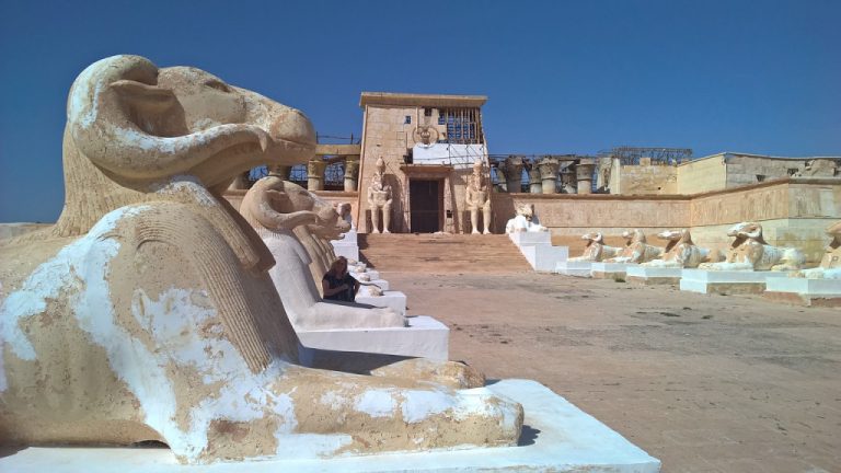 Did Cleopatra Really Die Of A Snakebite? » ScienceABC