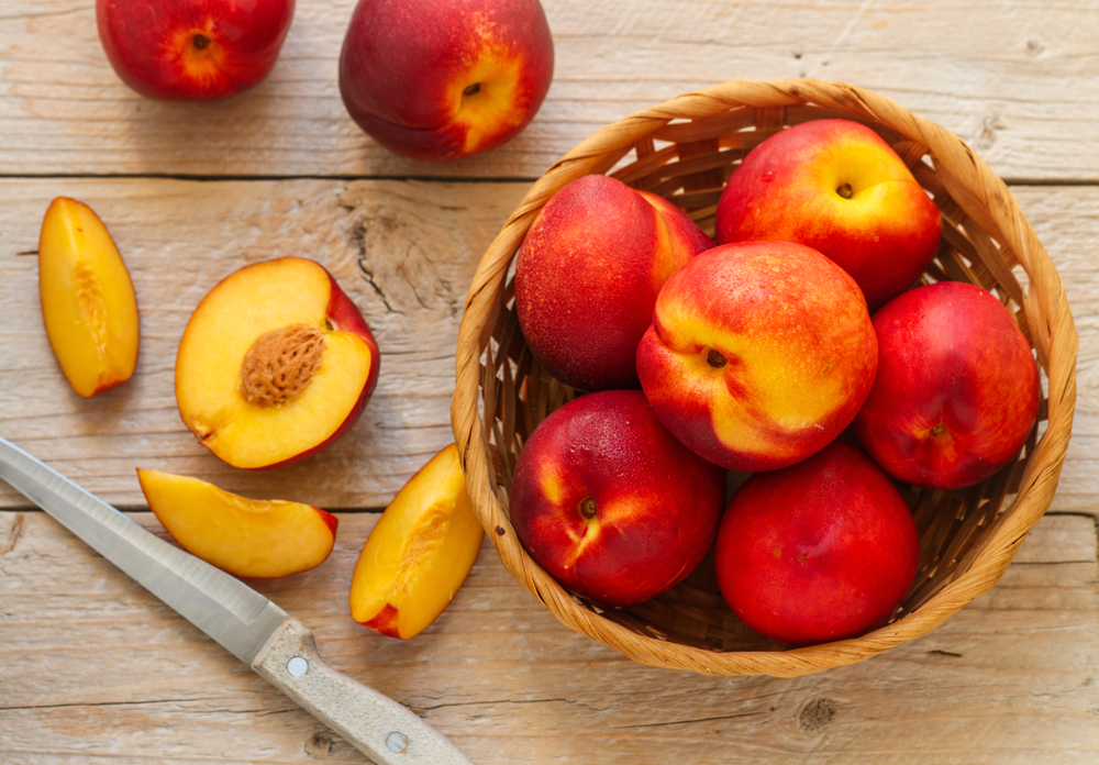 Is A Peach A Fuzzy Nectarine? » ScienceABC