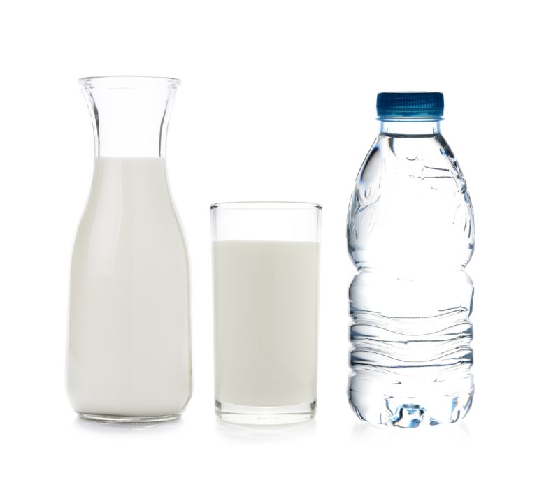 Why Does Milk Spill Upon Boiling, But Water Doesn't? » ScienceABC