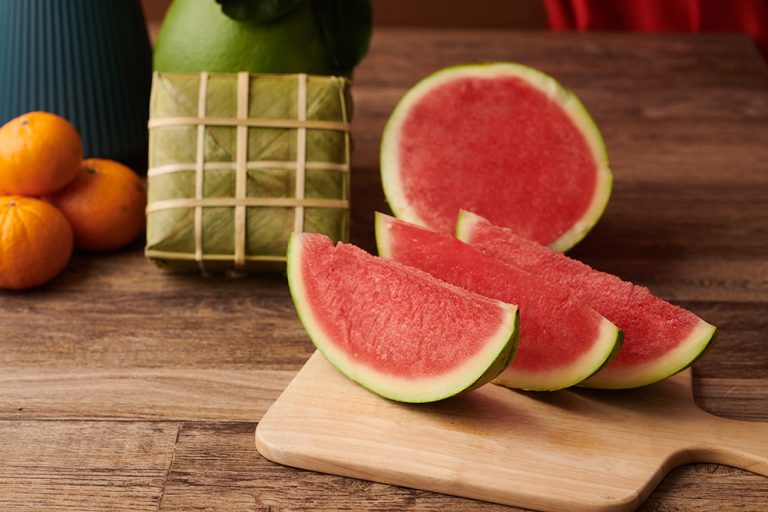 How Do We Get Seeds From Seedless Watermelons? » ScienceABC